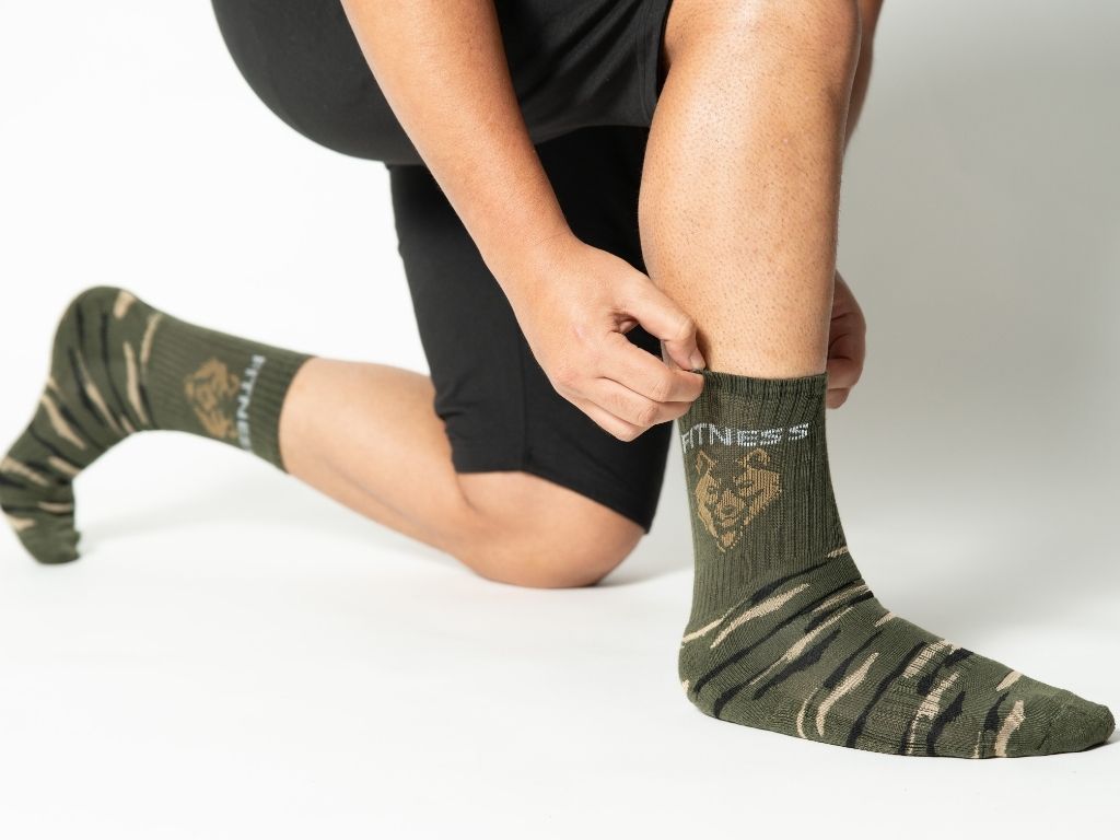 MID CREW Military Green Socks – FITNESS FOX
